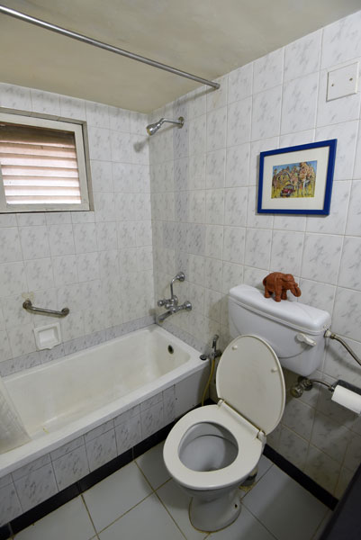 Accommodation at Modi's Resort | Modi's Resort Tariffs