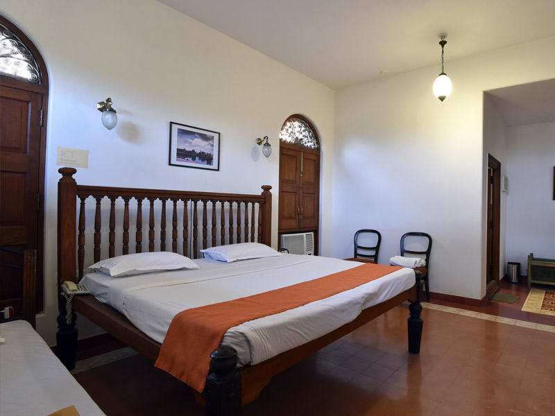 Accommodation at Modi's Resort | Modi's Resort Tariffs